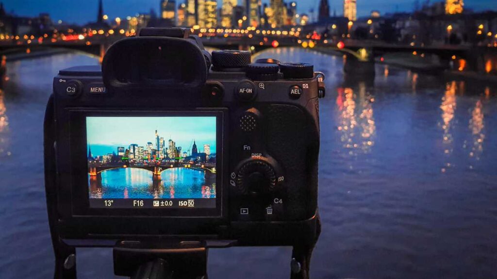 Mengenal Teknik Fotografi Profesional - IDS | BTEC